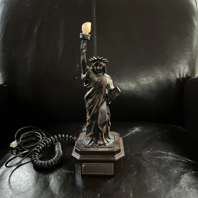 ROBERT W CHAMBERS Statue of Liberty NY Telephone Landline Novelty Phone ...