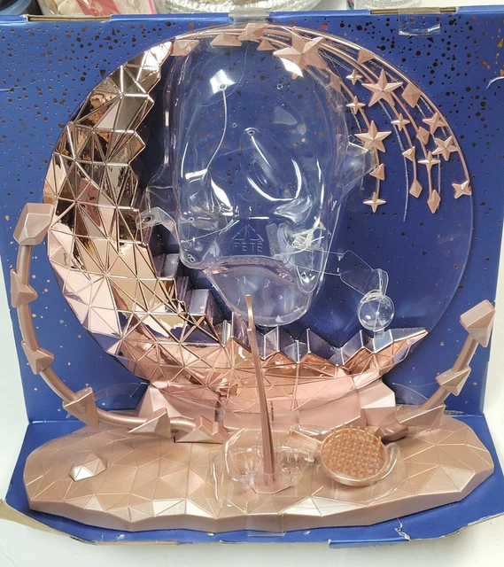 LOL OMG NYE Queen's LED LIGHT-UP STAGE DISPLAY STAND moonlight dance ...