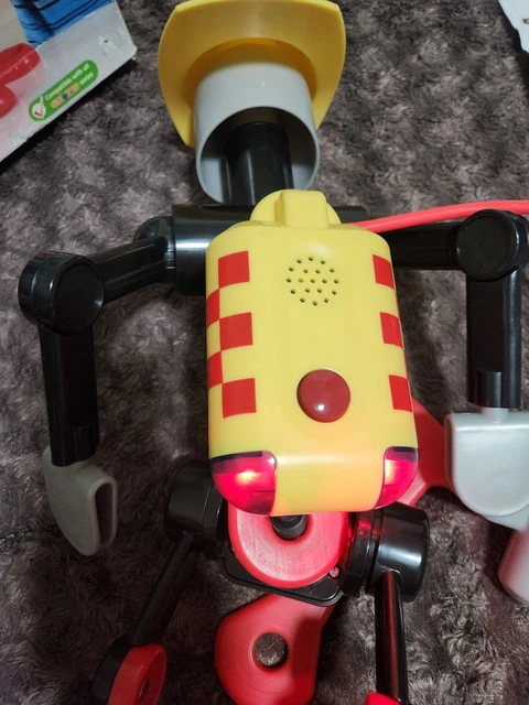 ELC BUILD IT Fire Fighter Nuts and Bolts, Rare Lightup Set, 3+ Yrs,Rare ...