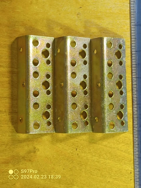 RELAY BRACKETS FOR mounting 3 x GPO Type 3000 RELAYS - HOMEBREW PROJECT ...