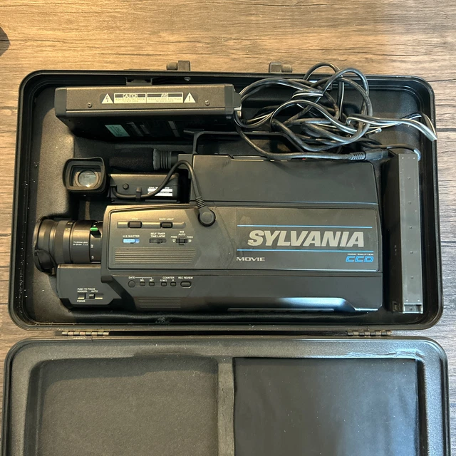 VINTAGE SYLVANIA HIGH Shutter VHS CCD With Flying Case, Accessories ...