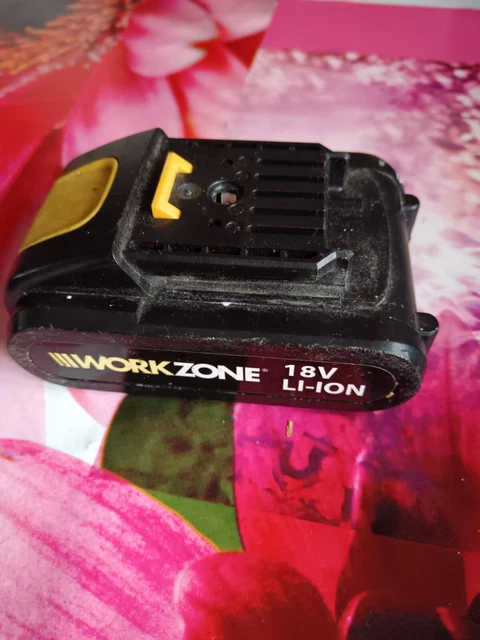 WORKZONE 18V BATTERY And Charger £6.00 - PicClick UK