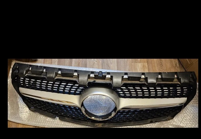 MERCEDES-BENZ W117 CLA Facelift Front Bumper Grill A1178880600 £100.00 ...