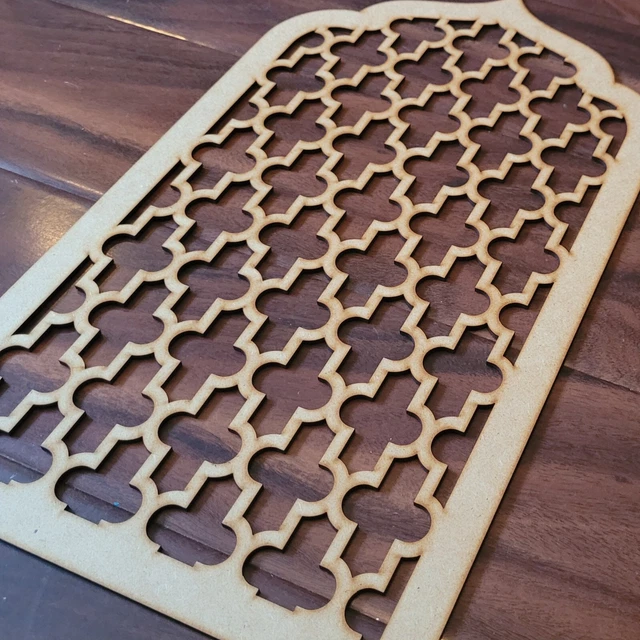 QUATREFOIL DESIGN LASER Cut Oriental style Arch Screen Wall Sculpture ...
