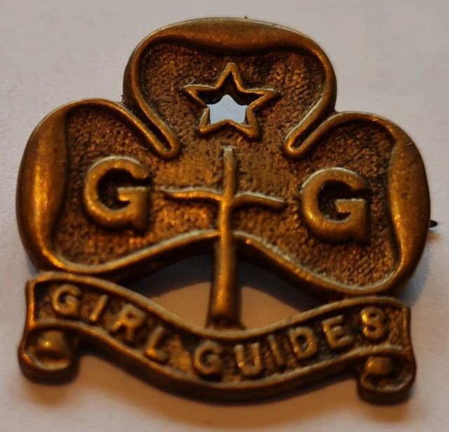 ANTIQUE VINTAGE GIRL Guides Brass Badge.star.trefoil.3 Leaf Clover ...