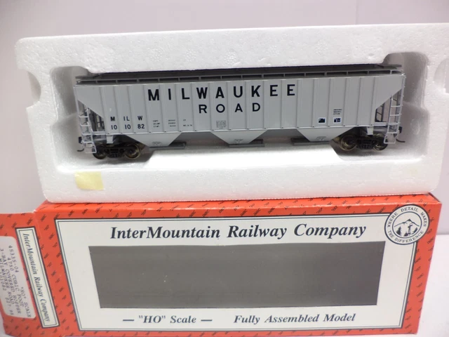 INTERMOUNTAIN HO 4750 cu. ft. 3-Bay Hopper, Milwaukee Road 101082 $69. ...