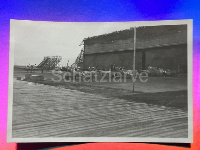 FOTO, LUFTWAFFE EMBLEM dreimal Karo“ VIII. Fliegerkorps, Me-109, 01 (MJ ...