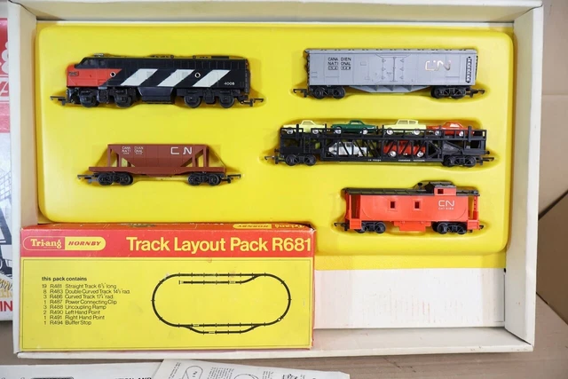 TRIANG HORNBY SS680 CANADIAN CN DIESEL SET LOCOMOTIVE & WAGONS oj $700. ...