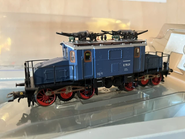 MÄRKLIN H0 3748 E-Lok Elektro-Lok der DB BR E 70 21 Digital in OVP EUR 129,99 - PicClick DE