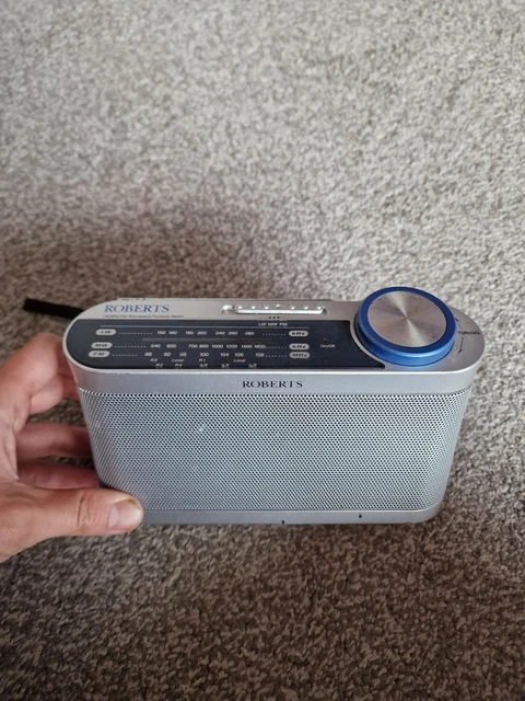 ROBERTS CLASSIC R9993 AM/FM Radio Analogue Portable Silver £13.20 ...