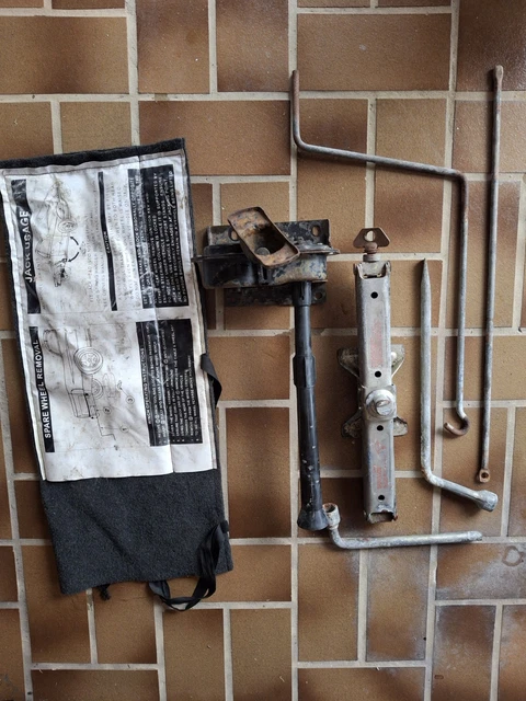 FORD FALCON XH AU BA BF AU FG Ute Spare Wheel Carrier Winch Bar Jack ...