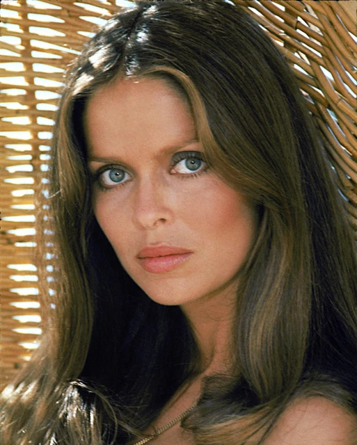 BARBARA BACH THE spy who loved me james bond 007 10" x 8" Photograph no ...