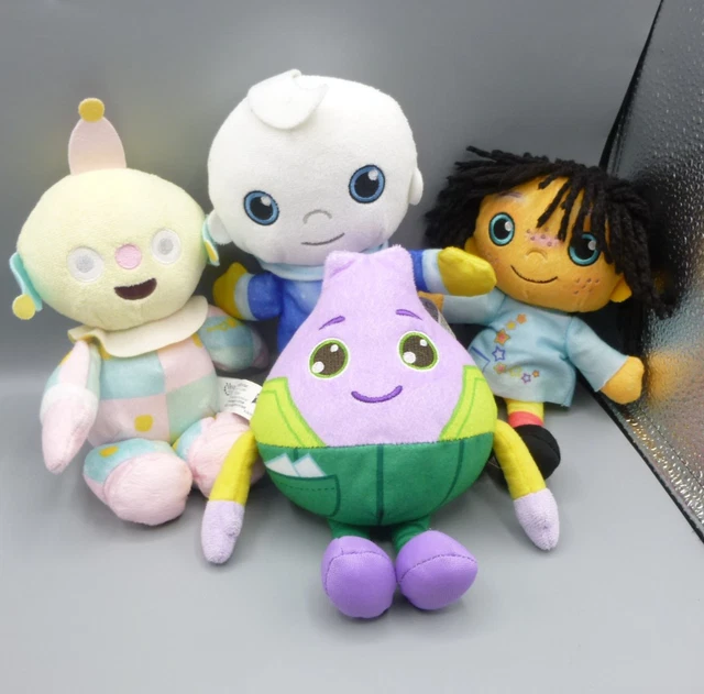 HASBRO CBEEBIES SET of 4 Moon & Me Soft Plush Toys Mr Onion Colly Pepi ...