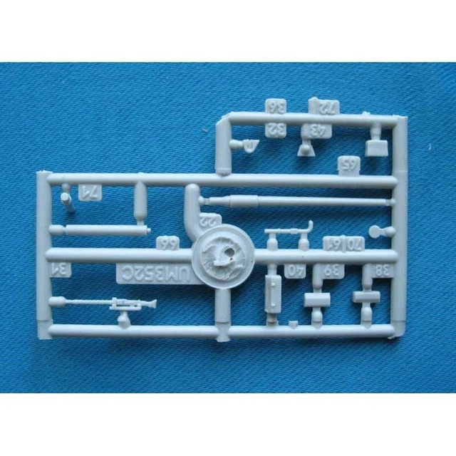 UNIMODELS UM 358 Plastikmodellbausatz Maßstab 1:72 Hetzer-Starr ...