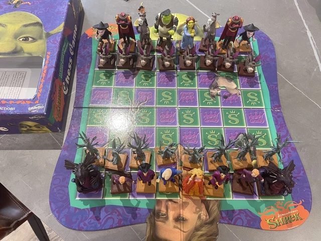 SHREK CHESS SET £5.00 - PicClick UK