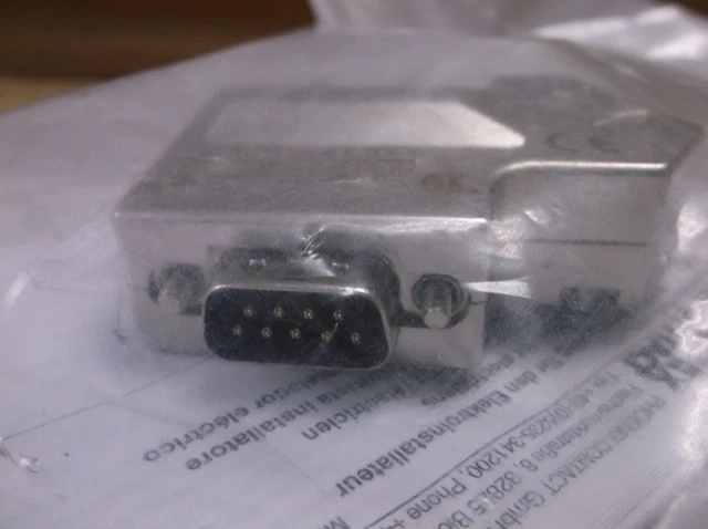 SUBCON-PLUS-PROFIB/SC2 PHOENIX CONTACT NEW 9-Pin Male D-SUB Connector ...