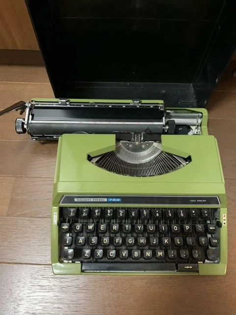 SEIKO SILVER REED 750 Typewriter Green Vintage EUR 136,32 - PicClick FR