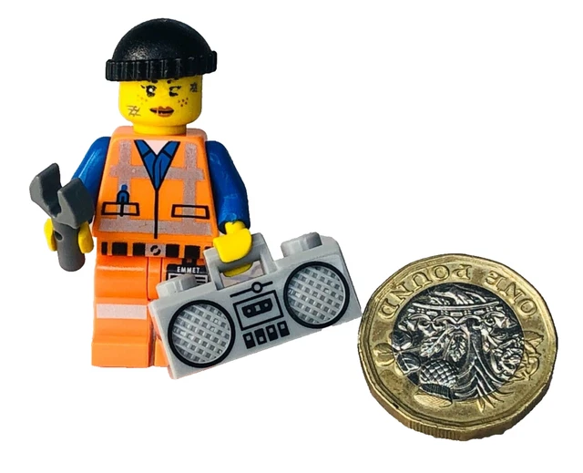 ACTION FIGURE LEGO Man Minifigure Official Female Builder ra £12.99 ...