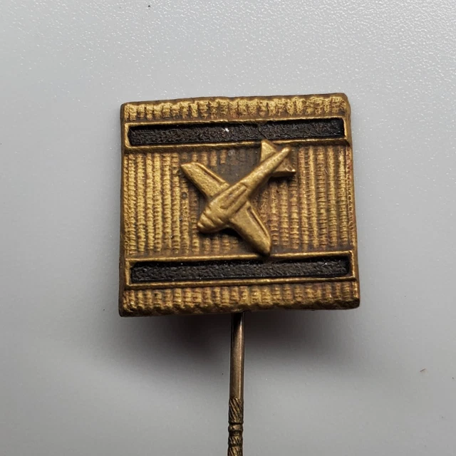 GERMAN WW2 AIRCRAFT destruction badge metal stick pin gold color 1957 ...