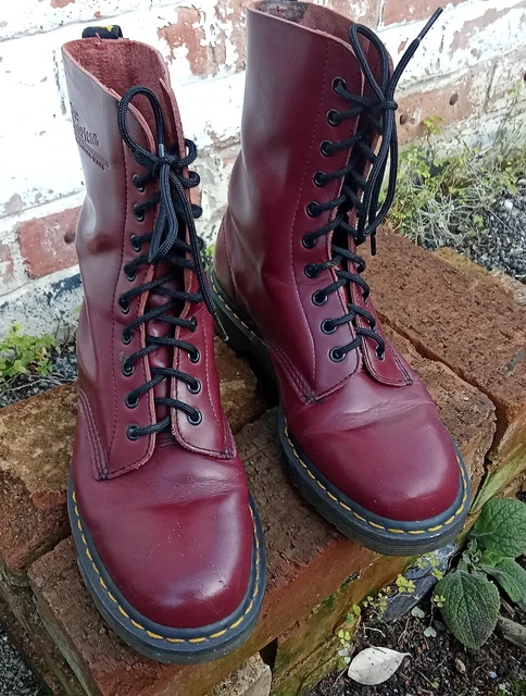 DR MARTENS - Cherry red leather boots - 10 Hole - Size 9 £83.92 ...