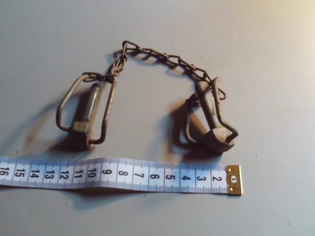 2 ALTE KLAPPSPLINTE Splint mit Kette Oldtimer LKW Traktor DDR ...