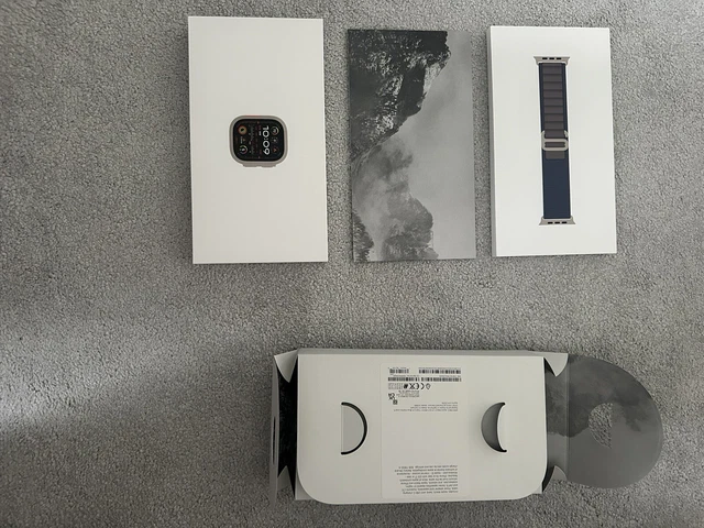 MREK3B/A APPLE WATCH Ultra 2 49mm Titanium Blue Alpine Loop S £394.00 ...