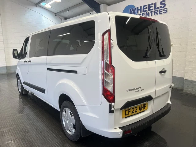 2022 FORD TRANSIT Custom 2.0 TDCi 130ps Low Roof Kombi Trend Van Auto ...