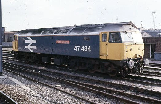 ORIGINAL COLOUR SLIDE of 47434 BR class 47 diesel loco £1.75 - PicClick UK