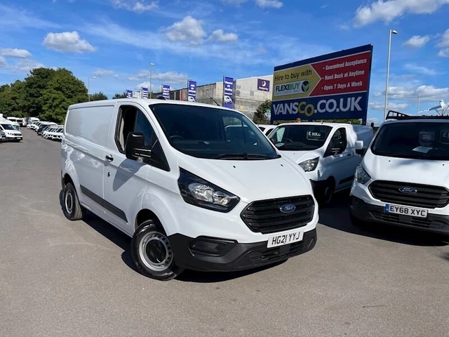 FORD TRANSIT CUSTOM Transit Custom 280 EcoBlue Leader 2.0 5dr Medium ...