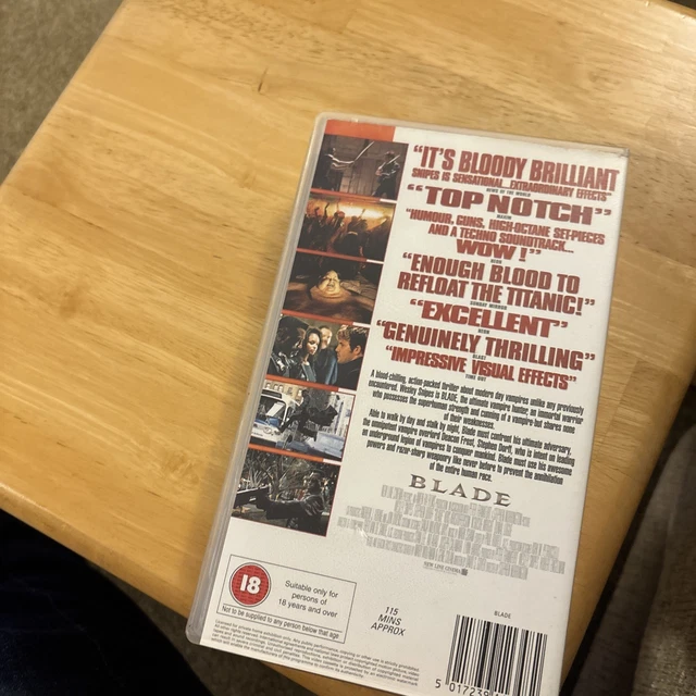 BLADE VHS WESLEY Snipes Horror Action Superhero Video Tape Marvel ...