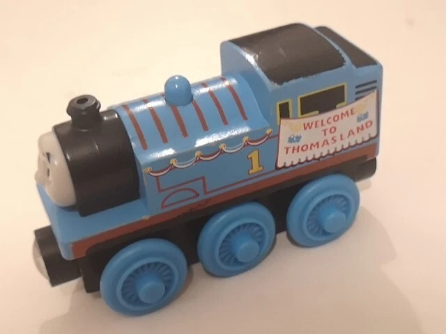 RARE THOMAS AND Friends Wooden Railway Train Welcome To Thomas Land £14 ...