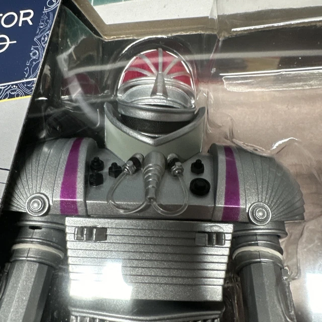 DOCTOR WHO ROBOT (1974) Collector Action Figure Set Inc K1 Robot ...