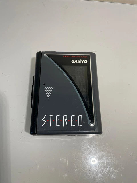 SANYO WALKMAN M GP14 CASSETTE PLAYER VINTAGE RETRO COLLECTORS 1980s ...