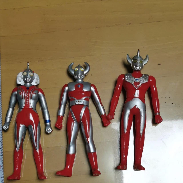 FIGURINE JP POUR la mère d'Ultraman Taro Ultra, le père d'Ultra EUR 74 ...