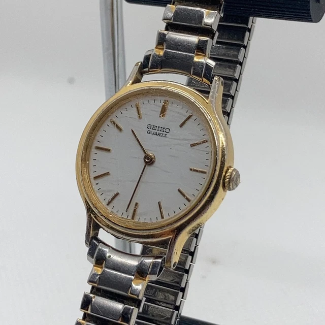 VINTAGE SEIKO QUARTZ Dress Gold Tone Roman Numeral Analog Watch V700-6091 Diver £28.00 - PicClick UK