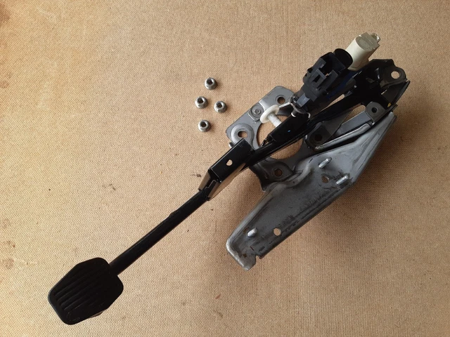 FORD FOCUS MK2 Brake Pedal Assembly with Switches 4M51-2467-CP £10.00 ...
