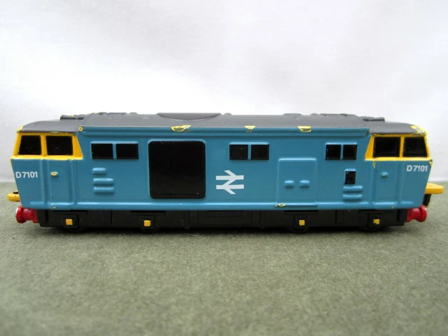 ERTL DIESEL D7101 Thomas the Tank Engine & Friends - Unboxed £32.00 ...