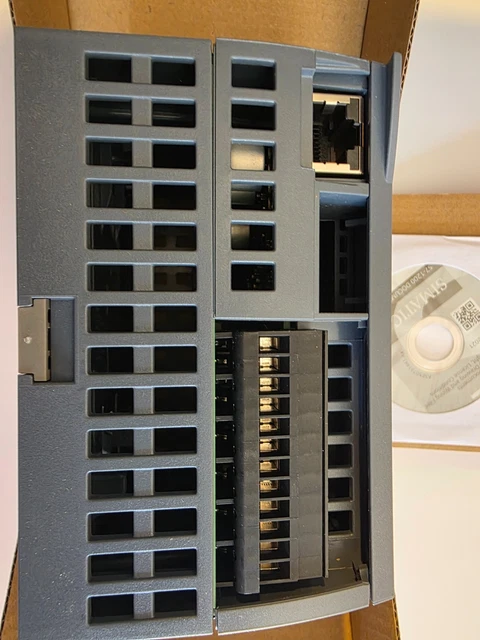 SIEMENS S7-1200 CPU 1214C DC/DC/DC 6ES7214-1AG40-0XB0 EUR 260,00 ...