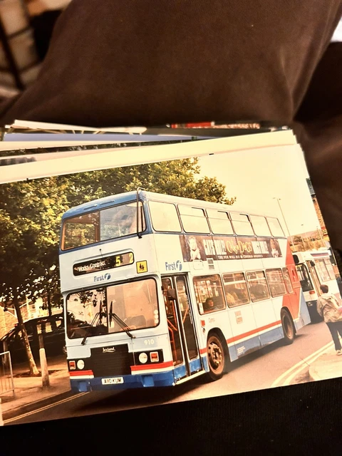 BUS PHOTO LEYLAND Olympian A110 KUM First Wales EUR 1,17 - PicClick IT