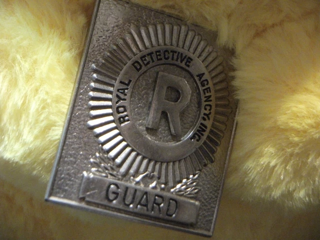 VINTAGE RARE ROYAL Detective Agency Security Guard Cast Silver Tone ...