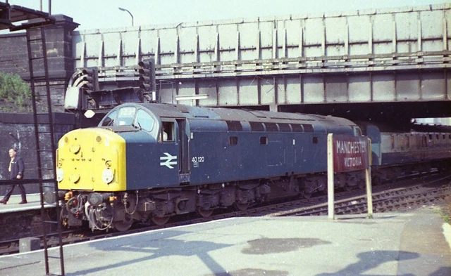 ORIGINAL 35MM COLOUR negative of 40120 BR class 40 diesel loco £2.99 ...