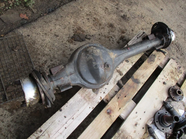 LANDROVER SERIES 1 1953 Front Axle c/w Diff & Tacta joint half shafts £ ...