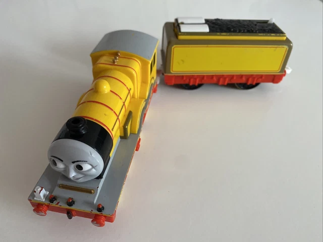 TRACKMASTER THOMAS THE tank engine battery train Molly and Motorised ...