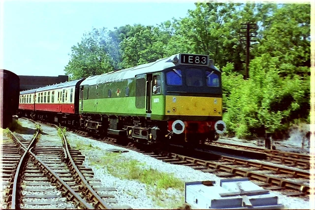 35MM RAILWAY COLOUR Negative Class 25 D7671 at Butterley £1.95 ...