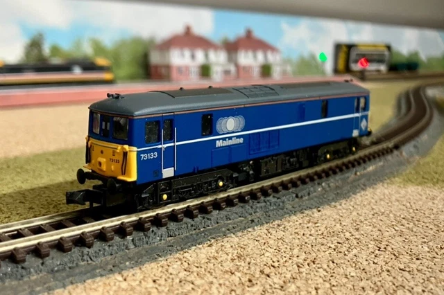 DAPOL ND021A N Gauge Class 73 Electro-Diesel Locomotive in Mainline ...
