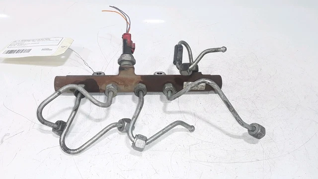 RAMPE INJECTION OCCASION RENAULT CLIO III DIESEL 1.5L 105ch 2009 OE ...