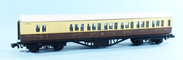 GRAHAM FARISH N Gauge Gwr Mainline Brake Coach £4.95 - PicClick UK