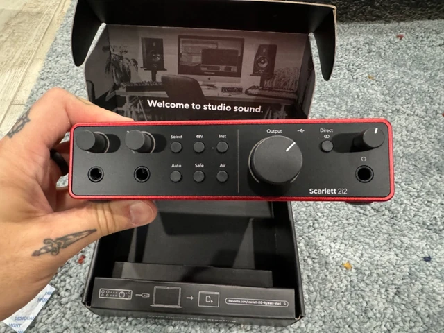 INTERFAZ DE AUDIO Focusrite Scarlett 2i2 4ta generación EUR 122,65 ...