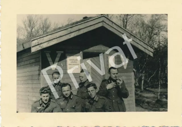 FOTO WKII UNTERNEHMEN Weserübung Soldaten Blockhaus Wehrmacht Norway A1 ... FOTO WKII UNTERNEHMEN Weserübung Soldaten Blockhaus Wehrmacht Norway A1 ...