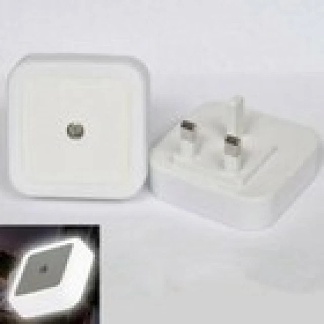 UK AUTOMATIC LED Night Light Plug in Energy Saving Dusk Dawn Sensor ...